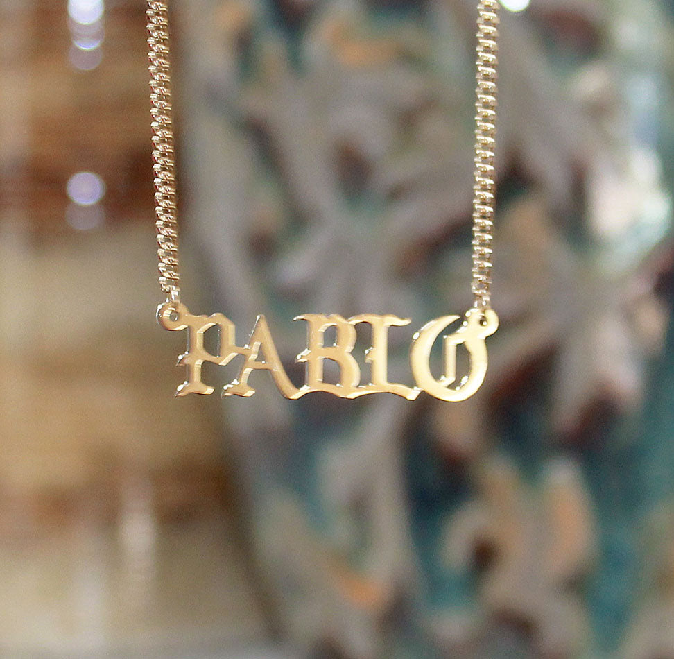 Old English Calligraphy Name Necklace - Kim Kardashian – Be Monogrammed